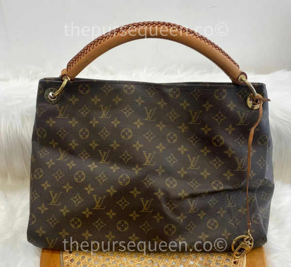 Lv Artsy Review [8-Year Wear & Tear / Pros & Cons / Styling Tips]